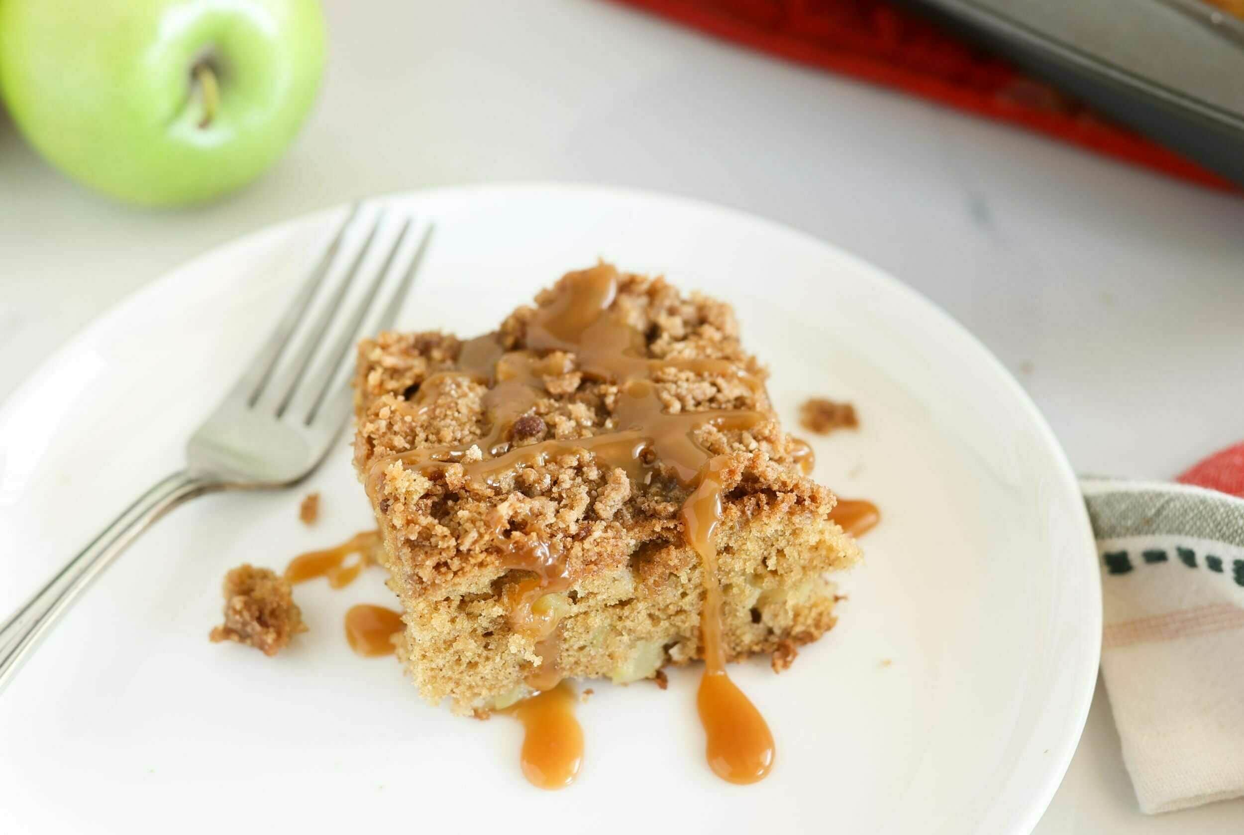 Apple Crumble Coffee Cake - Big Recipe