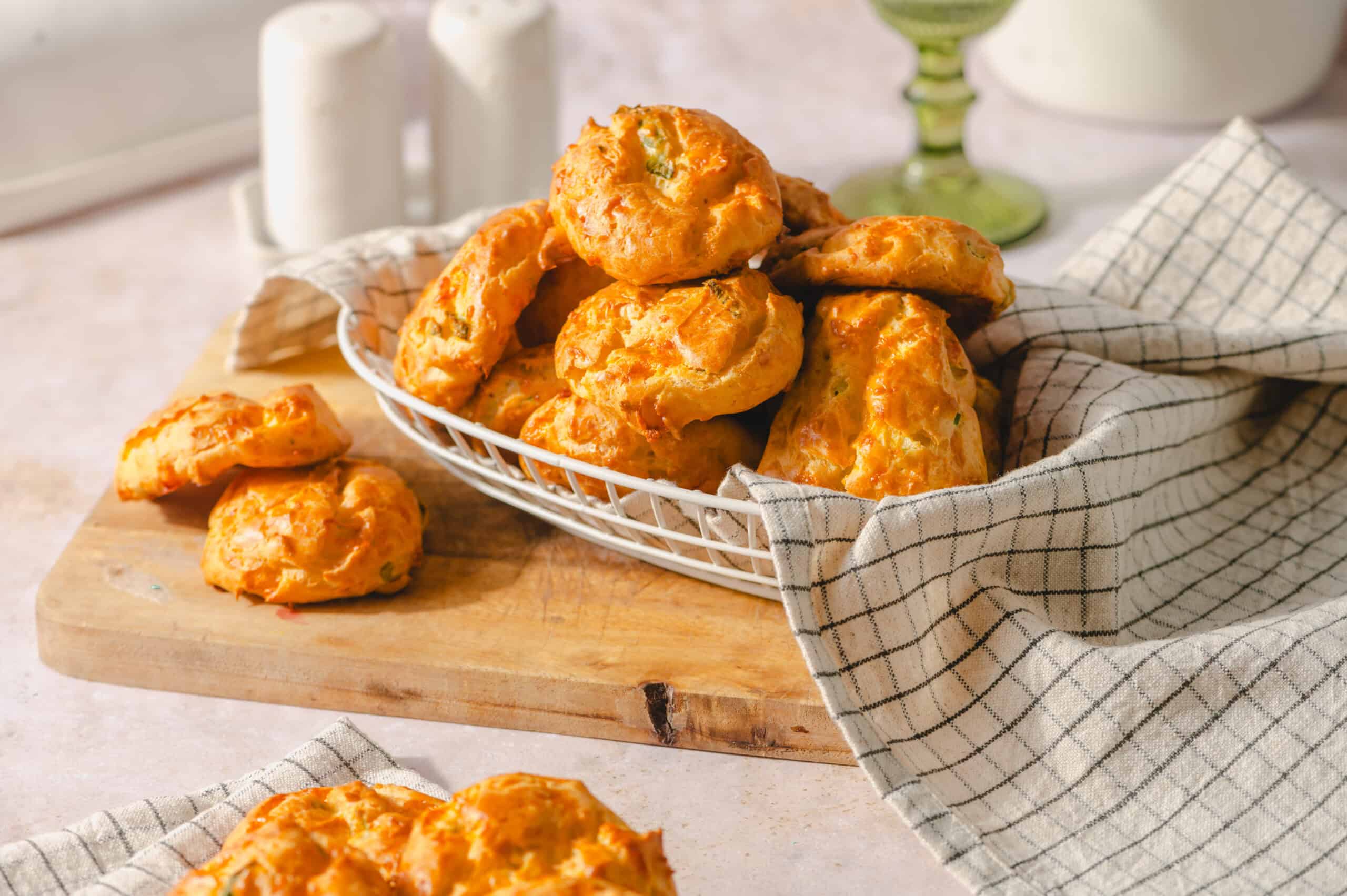 Cheddar Cheese Puffs - Big Recipe