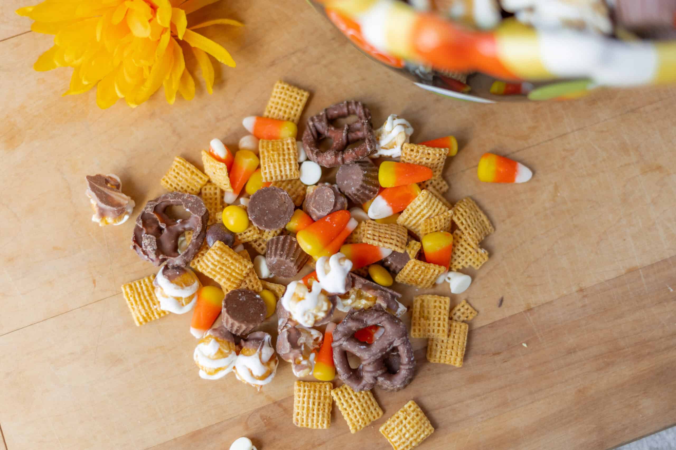 Fall Snack Mix - Big Recipe