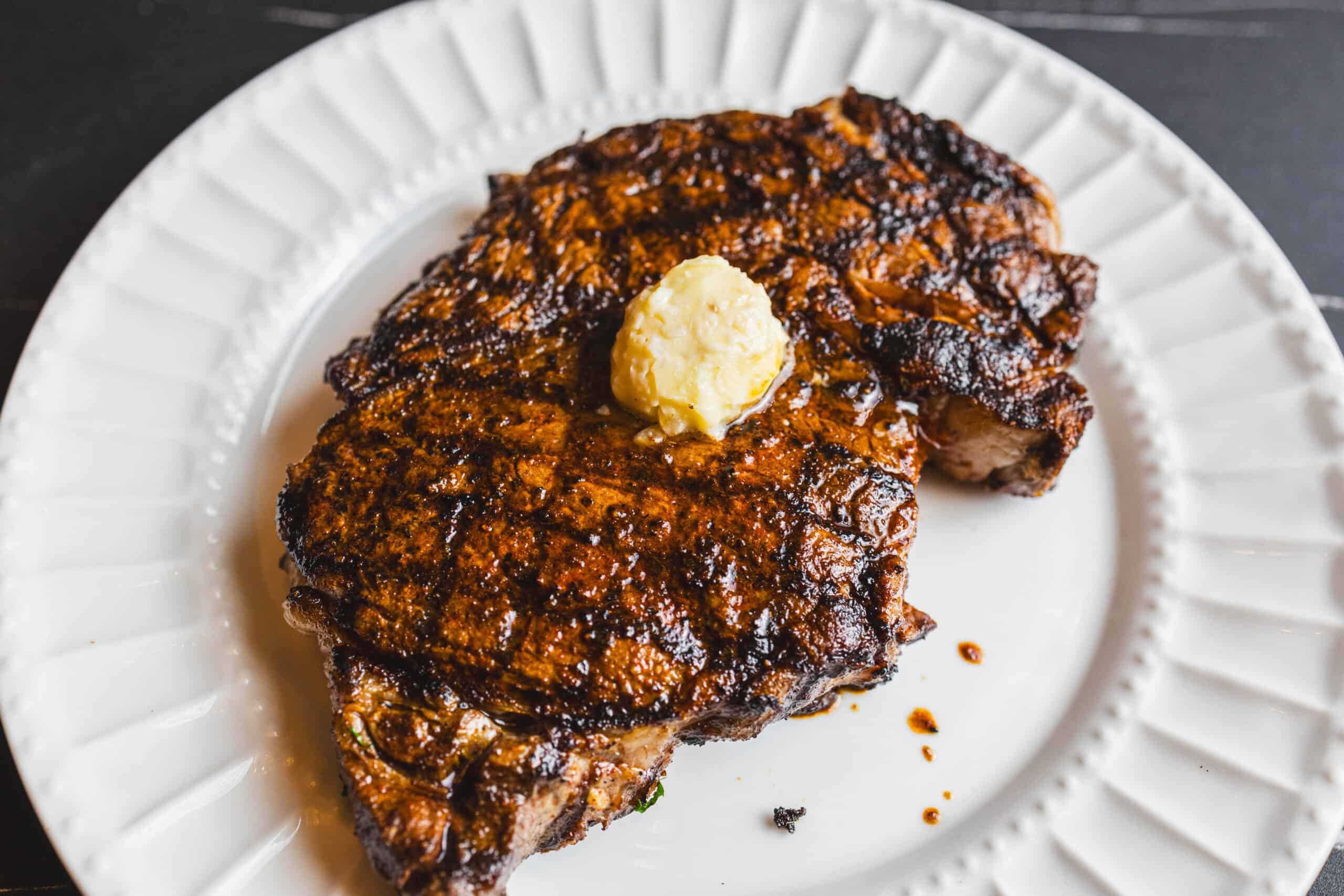 Jackie Kennedy's Spicy Rib-Eyes - Big Recipe